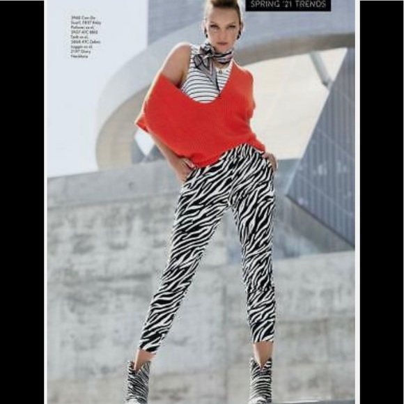 CAbi | Tops | Cabi 5837 Ruby Pullover Size S | Poshmark